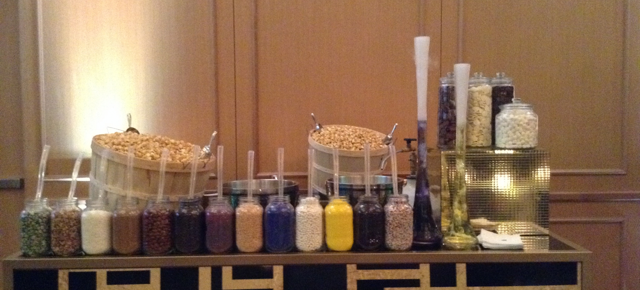 Nitro Popcorn - Double Chocolate Fountain